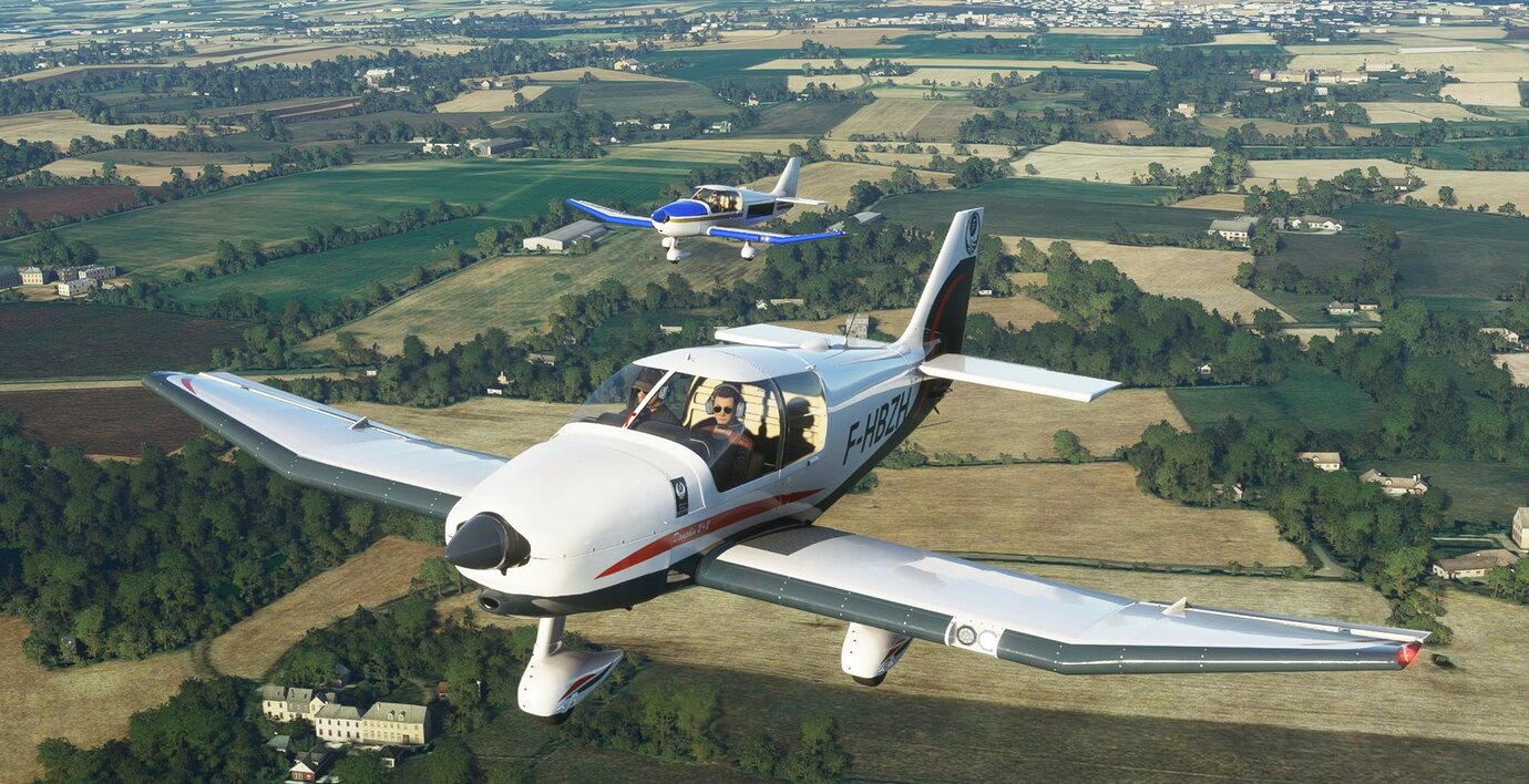 Multiplayer: display other players actual aircraft 3D models and ...