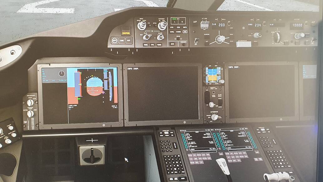 A320 Flight Instrument Displays BLACK despite turning on batteries and ...