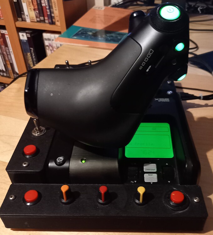 DIY button box - Home Cockpit Builders - Microsoft Flight Simulator Forums