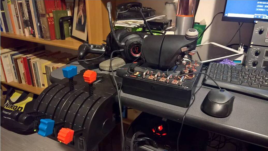 Two Logitech throttle quadrants vs one (both USB) - Hardware ...