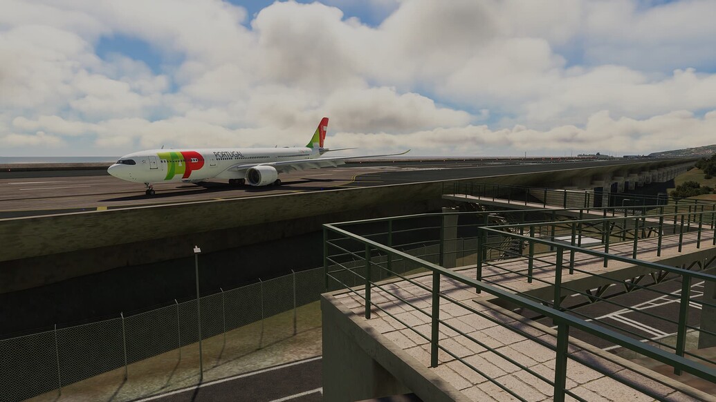 PC review: Atelic Madeira Funchal LPMA - Airports - Microsoft Flight Simulator Forums