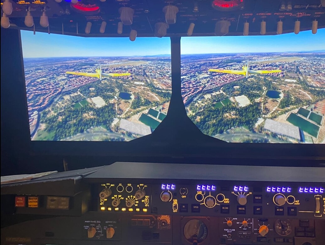 Dont want to see two images in the main screen while using VR glasses ...
