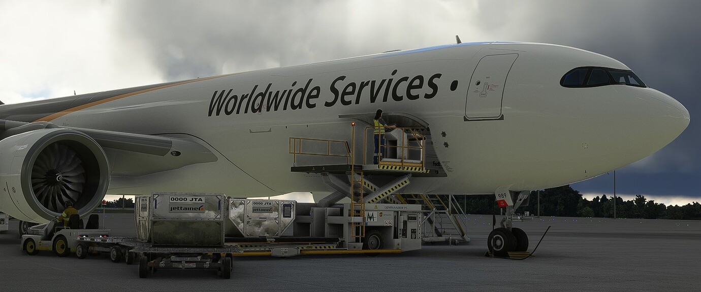 Getting the Headwind A330 Ready for a Cargo Flight, GSX Pro, Air Hauler ...