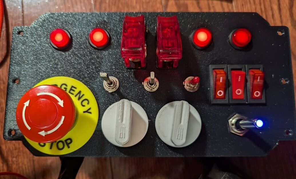 DIY 6DOF Motion Simulator VR Cockpit project + pendular yoke, throttle ...