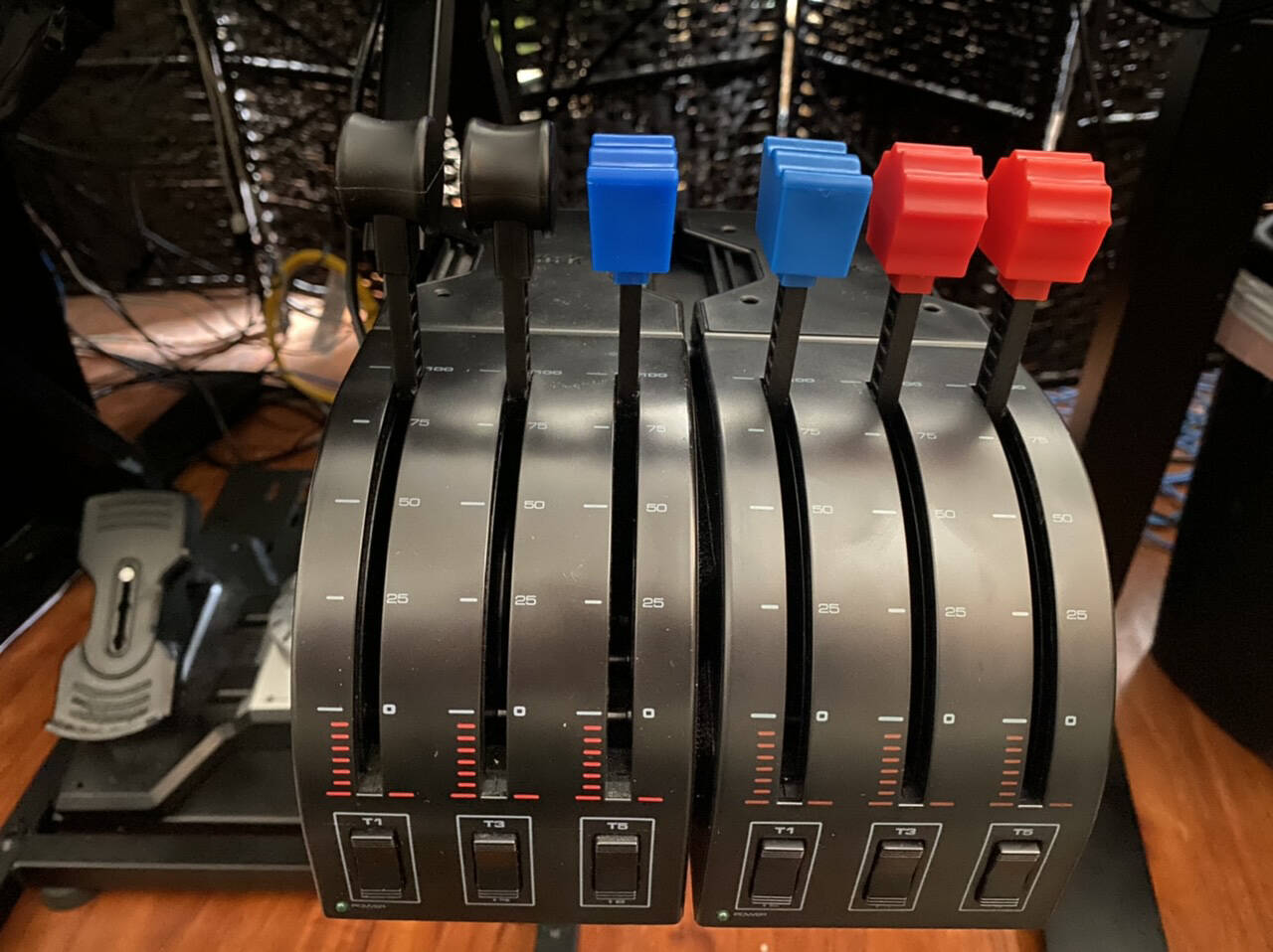 Could someone please build knobs and buttons for VR - Virtual Reality ...