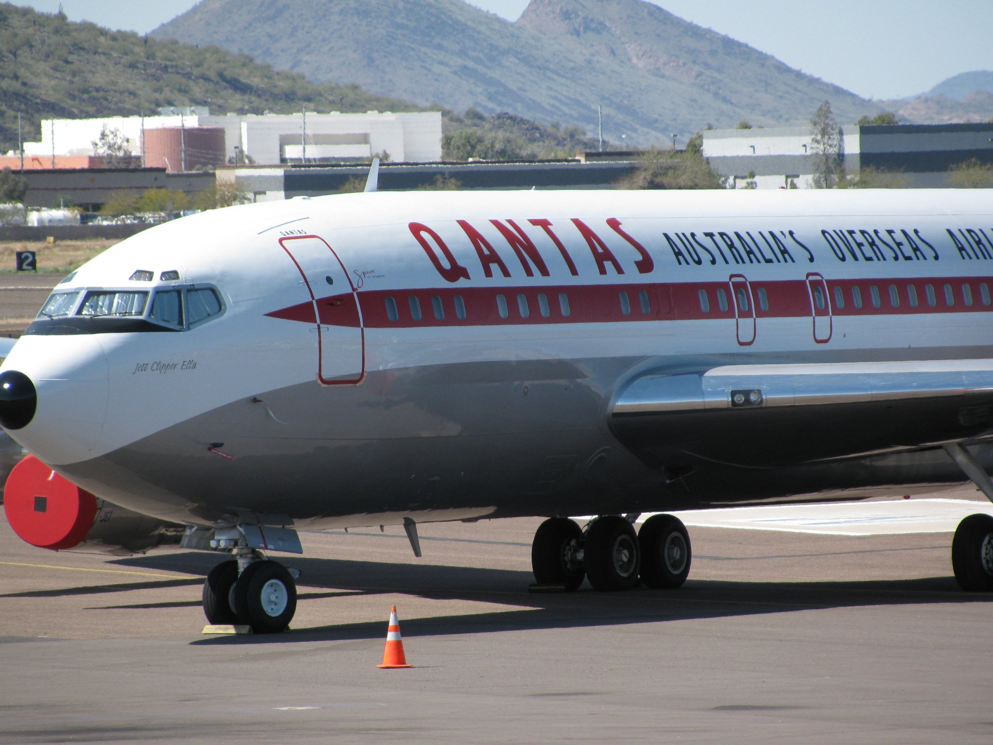 What's up with the extra engine? - World Photographer & Screenshots ...